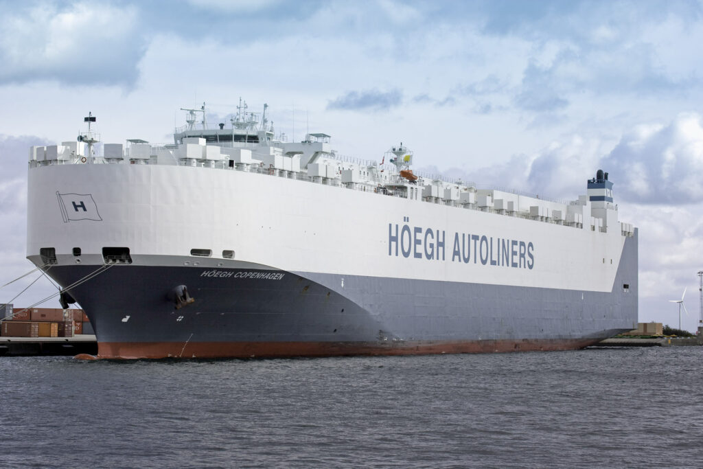 Høgh Autoliners | Esteph